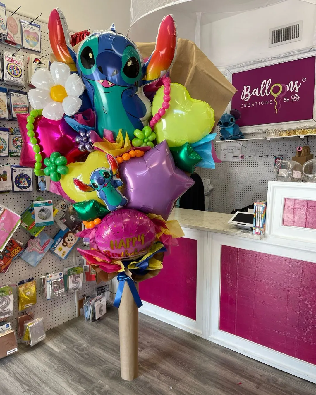 Human Size Balloon Bouquet – Balloons Creations By Liz